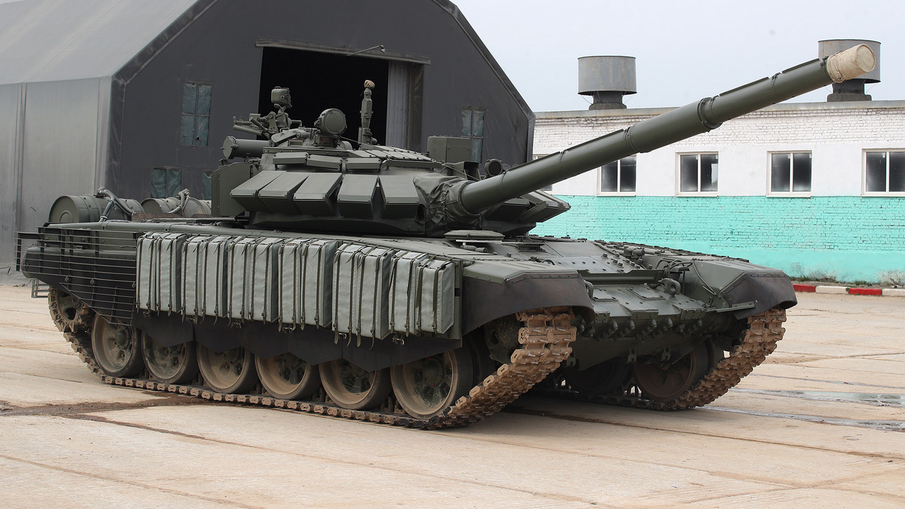 Танки Т-72Б3М в армейском корпусе Черноморского флота - ANNA NEWS